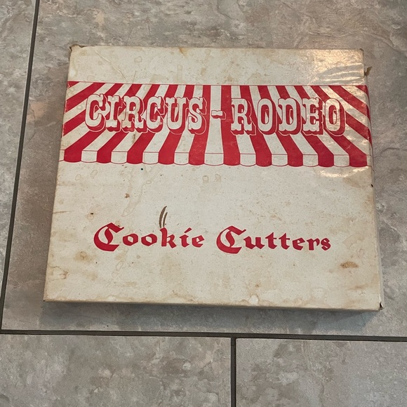 Kitchen | Vintage Circus Rodeo Red Acrylic Cookie Cutter Set 9piece ...